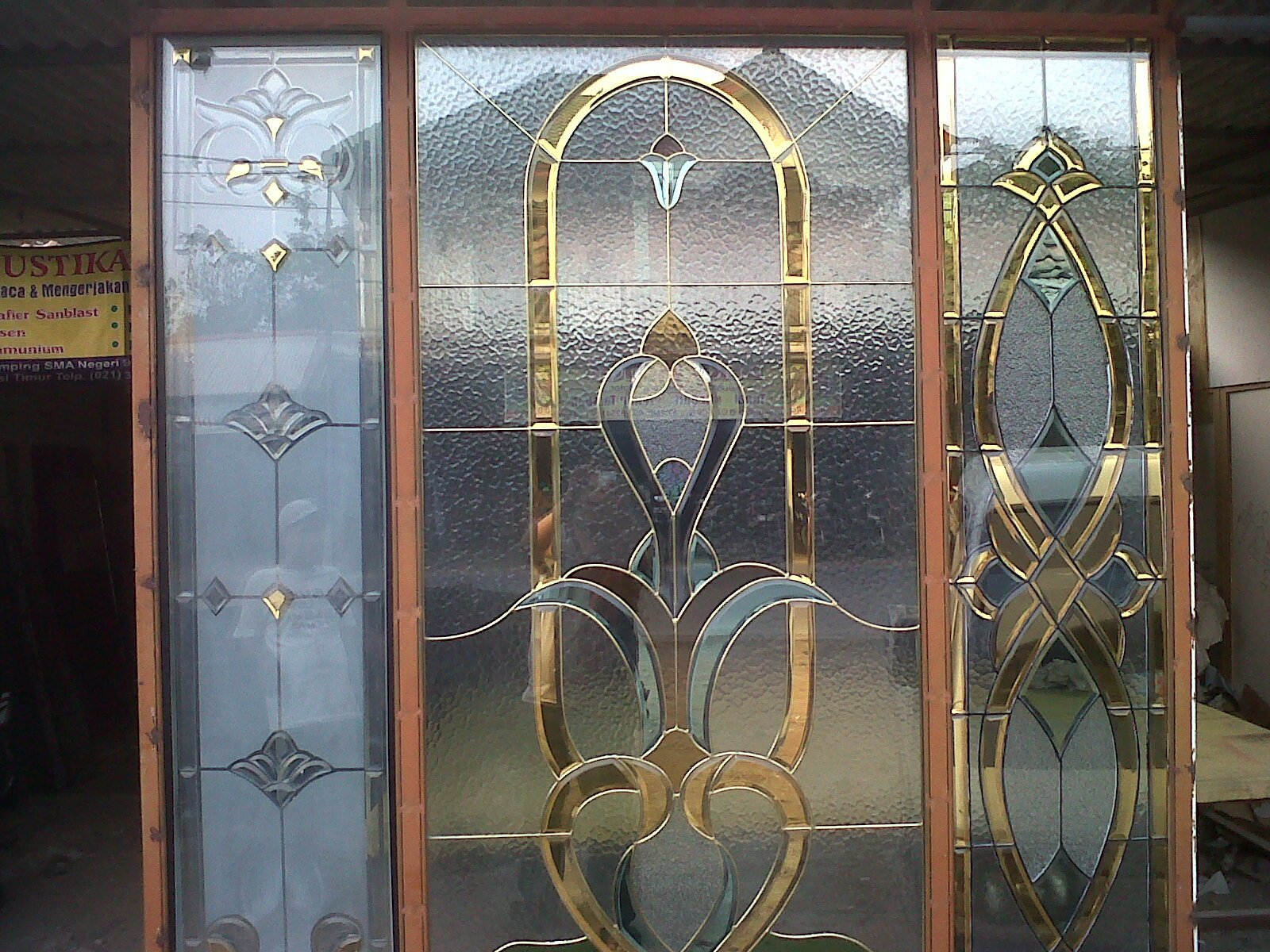 Penyedia Kaca Patri Timah Dan Kuningan Terkemuka Di Indonesia - Kaca ...